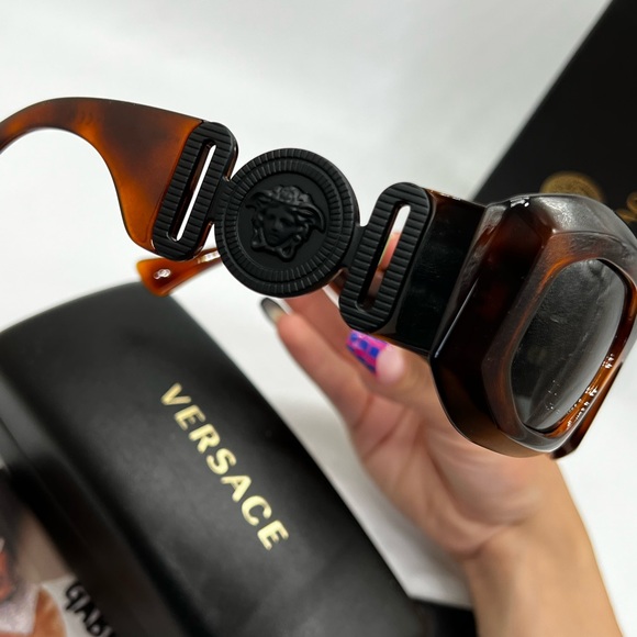 Versace | Accessories | Versace Ve4425u Thick Rim Sunglasses In Brown ...